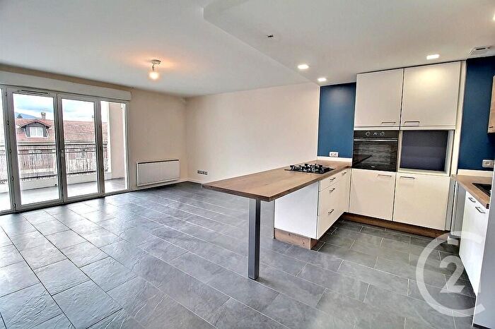 Appartement 3 pièces à Annemasse, Centre-ville, à louer