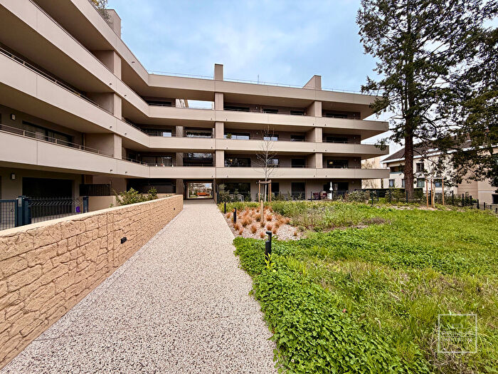 Appartement à vendre - Écully, Centre-ville - 4 pièces - 3 chambres