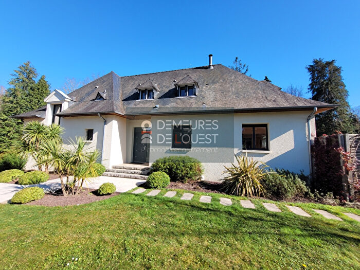 Maison à vendre - Saint-Grégoire - 10 pièces - 7 chambres