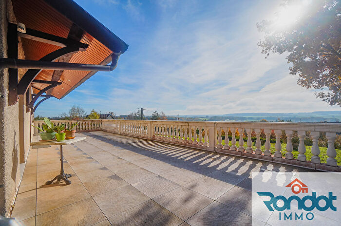 Maison à vendre - Selongey - 8 pièces - 6 chambres