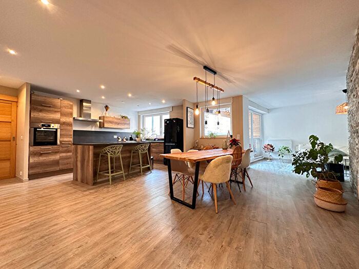 Appartement à vendre - Guebwiller - 4 pièces - 2 chambres