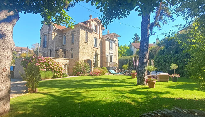 Enghien-les-Bains - Maison 8 pièces à vendre