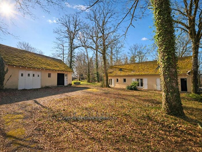 Maison à vendre - Augignac - 5 pièces - 3 chambres