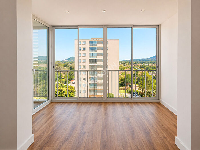 Appartement 4 pièces à louer à La Garde, La Planquette, La Pauline