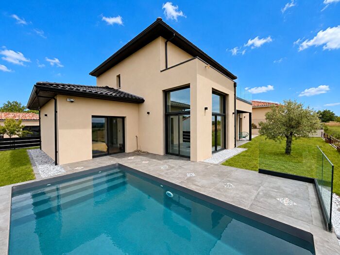 Maison 5 pièces à vendre à Villeneuve-lès-Bouloc