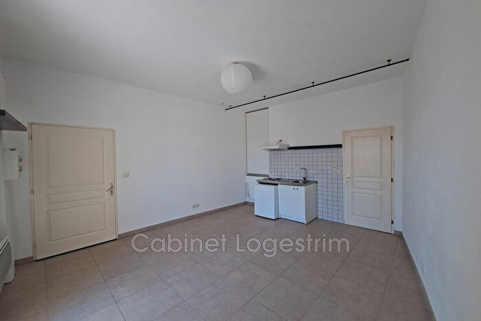 Beauvoisin - Appartement 1 pièce à louer