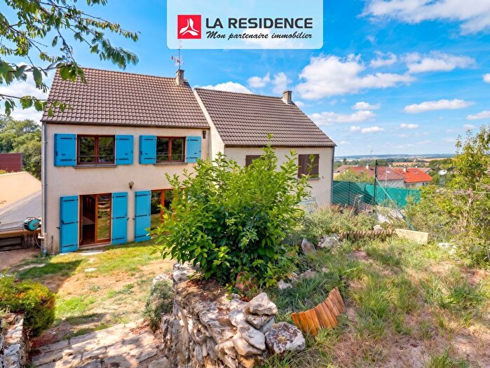 Villiers-Saint-Frédéric - Maison 4 pièces à vendre