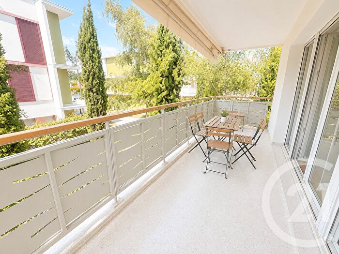 Appartement 4 pièces à vendre à Bruges