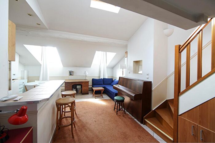 Appartement à louer - Lyon e , Guillotière - 2 pièces - 1 chambre