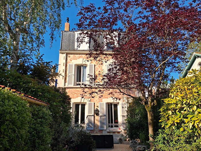 Maison 6 pièces à Chatou, Est, à vendre