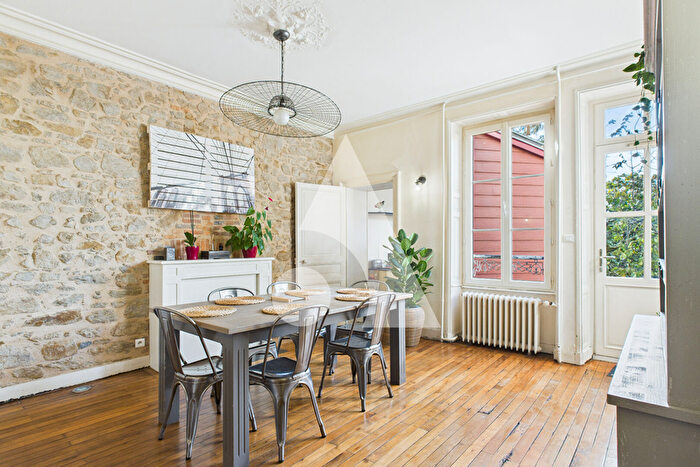 Maison à vendre - La Roche-sur-Yon, Pentagone, Pont-Morineau - 6 pièces - 4 chambres