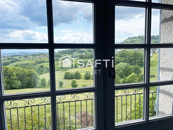 Maison à vendre - Yssandon - 4 pièces - 3 chambres