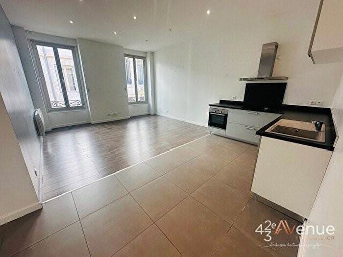 Hyper Centre-Vieille Ville, Saint-Étienne - Appartement 3 pièces à louer