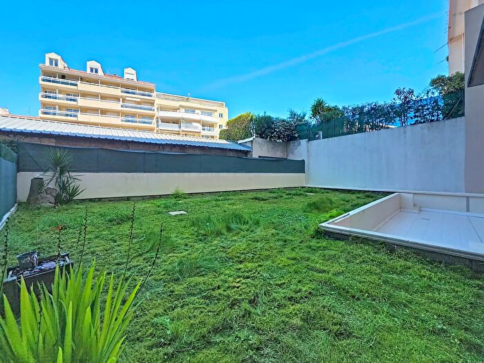 Cannes, Bocca Sud : Appartement 4 pièces à vendre