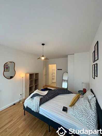 Appartement à louer - La Bastide, Bordeaux - 1 pièce - 3 chambres