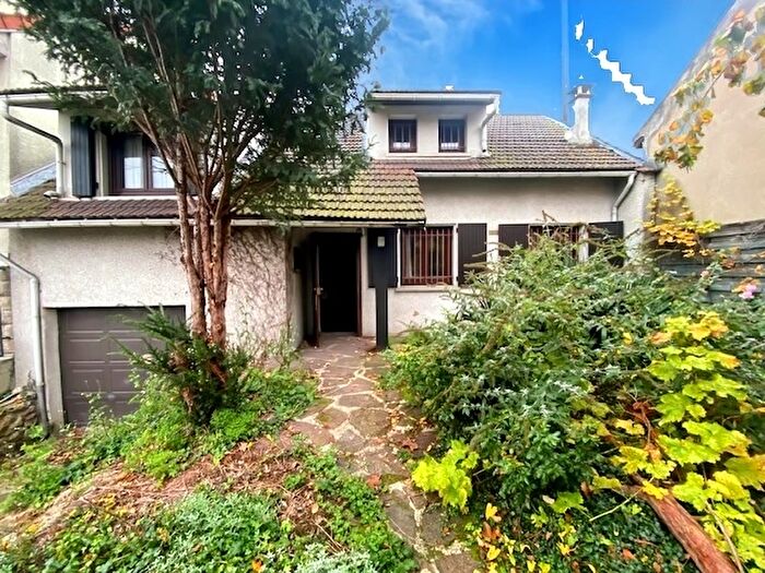 Maison à vendre - Drancy, Village Parisien - 6 pièces - 4 chambres