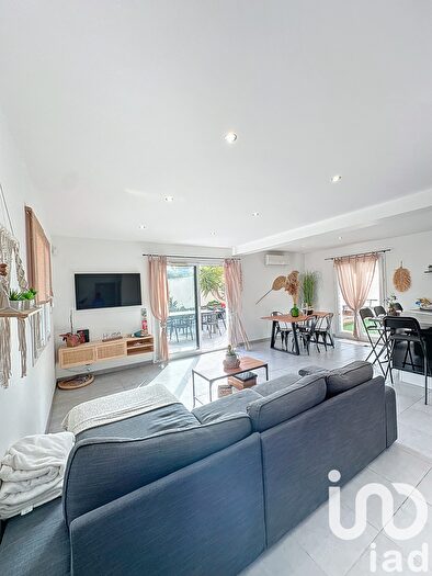 Maison à vendre - Poussan - 5 pièces - 4 chambres