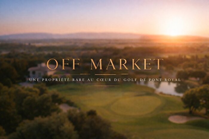 Maison à vendre - Mallemort - 7 pièces - 5 chambres