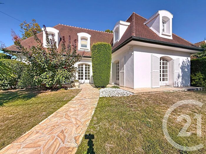 Maison à vendre - Sainte-Geneviève-des-Bois, Paul Vaillant Couturier - 7 pièces - 5 chambres