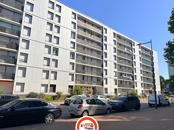 Évreux, La Madeleine, Route d'Orléans - Appartement 4 pièces à vendre