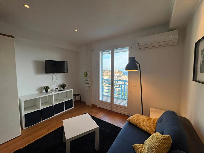 Appartement 1 pièce à Cap-d'Ail, à louer