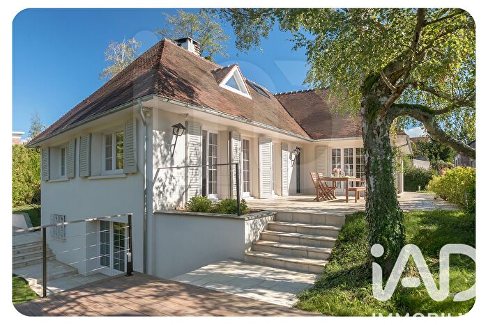 Maison à vendre - Orgeval - 8 pièces - 5 chambres