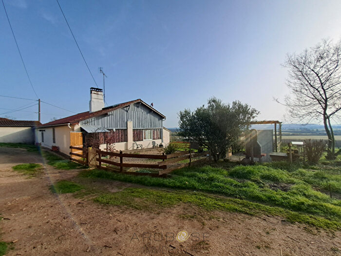 Maison à vendre - Puch-dAgenais - 4 pièces - 3 chambres