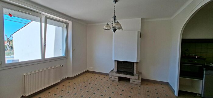 Maison à louer - Gorges - 7 pièces - 4 chambres