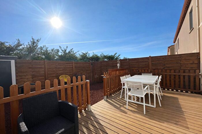 Maison à vendre - Vauvert - 4 pièces - 3 chambres