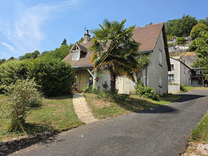 Maison 4 pièces à vendre - Nazelles-Négron