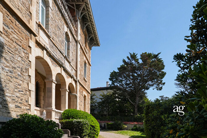 Appartement à vendre - Biarritz, Saint-Charles, Phare, Larochefoucauld - 4 pièces - 3 chambres