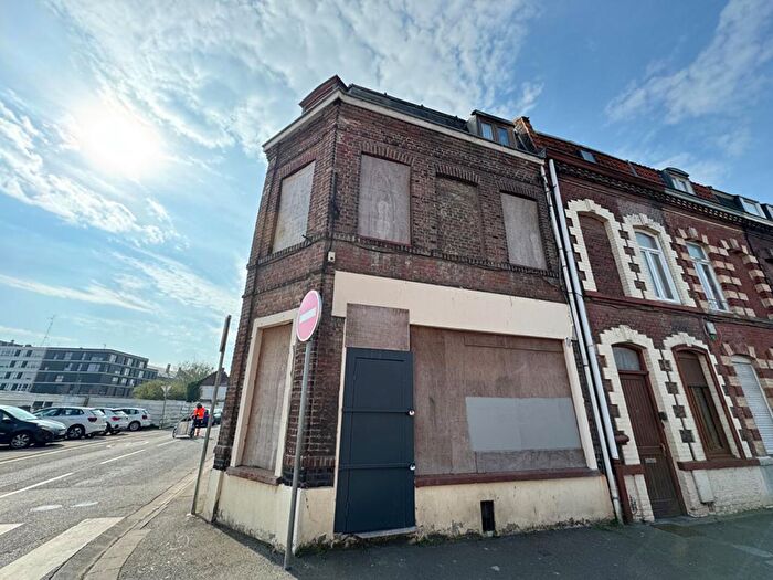 Maison à vendre - La Madeleine, Berckem, Kleber, Saint-Charles - 7 pièces - 5 chambres