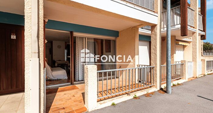 Appartement à vendre - Fleury, Saint-Pierre, Les Cabanes - 2 pièces - 1 chambre