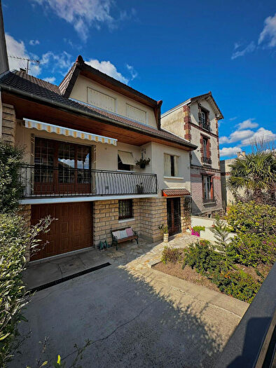 Drancy, Paris Campagne : Maison 5 pièces à vendre