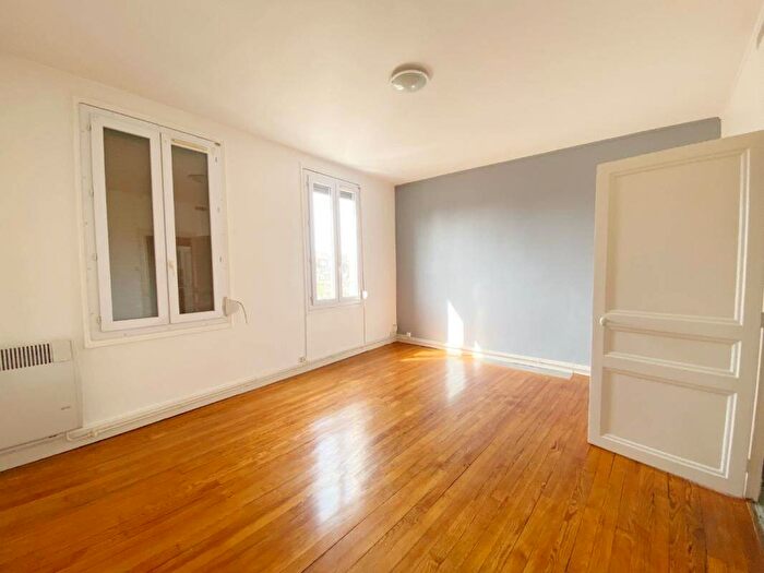 Appartement à louer - Matthias, Chalon-sur-Saône - 2 pièces - 1 chambre