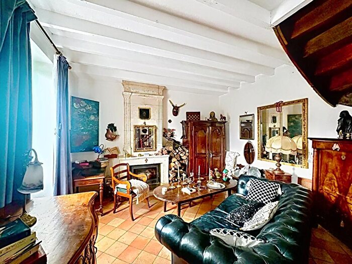 Maison 5 pièces à vendre - Montigné-lès-Rairies