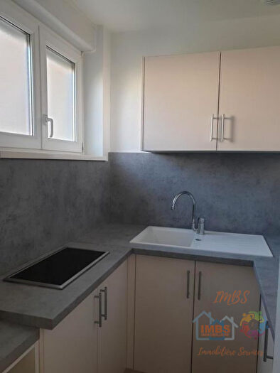 Appartement à louer - Strasbourg, Meinau, Plaine des Bouchers, Hohwarth - 1 pièce