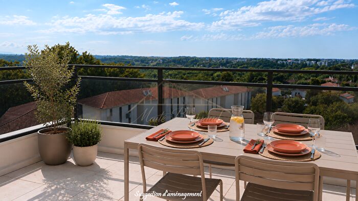 Saint-Pierre-d'Irube : Appartement 4 pièces à vendre