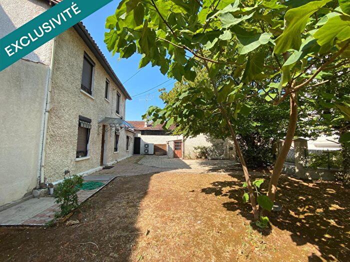 Maison à vendre - Niort, Centre-ville - 6 pièces - 4 chambres