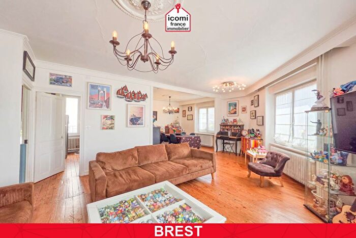 Maison à vendre - Brest, Saint-Martin, Kérigonan - 5 pièces - 4 chambres