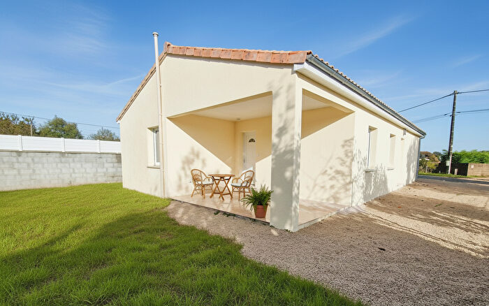 Civray - Maison 4 pièces à vendre