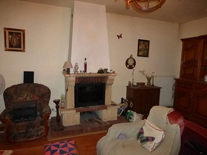 Civray : Maison 6 pièces à vendre
