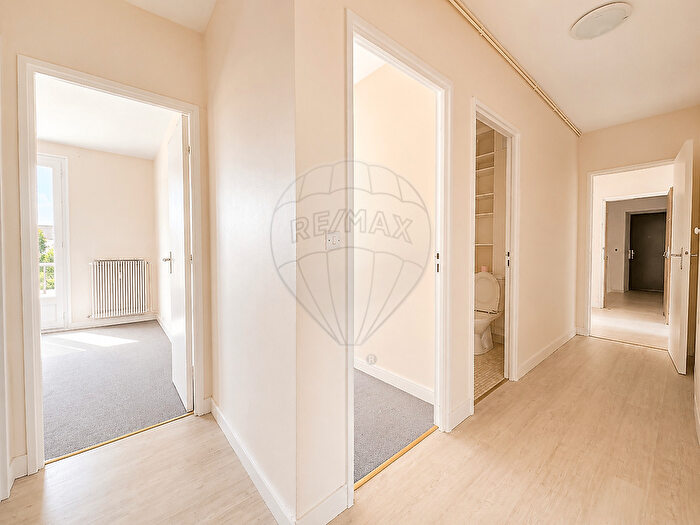 Appartement 6 pièces à Senlis, Villevert, à vendre