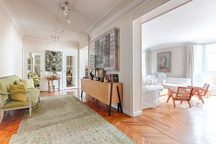 Appartement à vendre - Paris e , Auteuil-Nord, Jasmin, Mirabeau - 8 pièces - 5 chambres