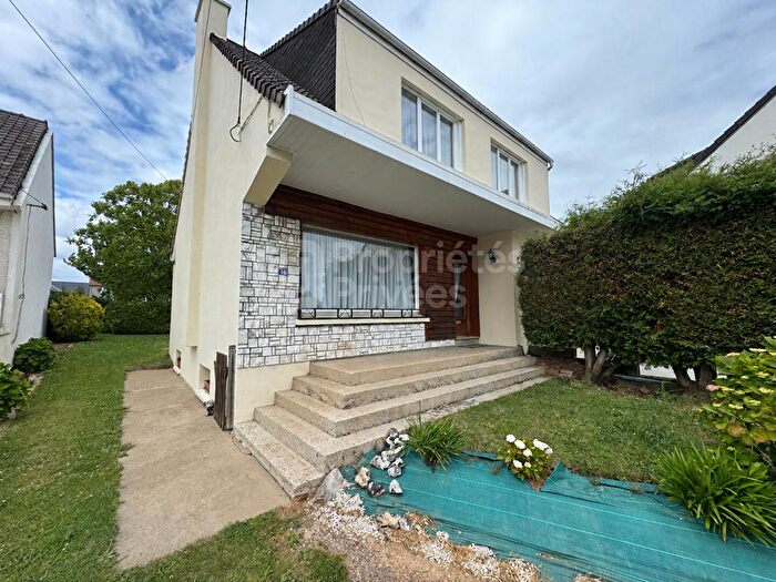 Maison 6 pièces à Barlin, à vendre