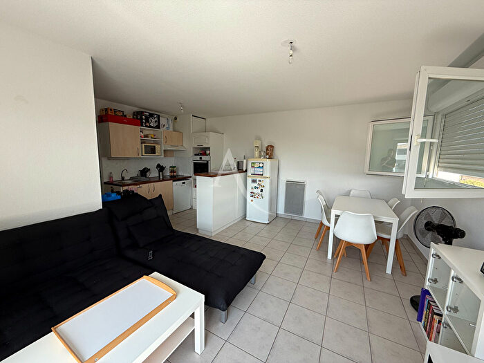 Carcassonne, Domairon, Grazailles, Albignac, Fleming : Appartement 3 pièces à louer