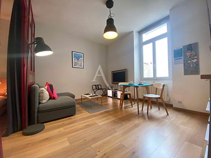Appartement à louer - Centre Ville, La Rochelle - 2 pièces - 1 chambre