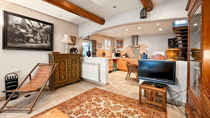 Maison 2 pièces à Eyragues, à vendre