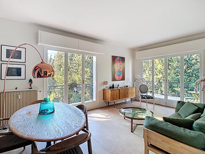 Appartement à vendre - Nice, Cimiez - 3 pièces - 2 chambres