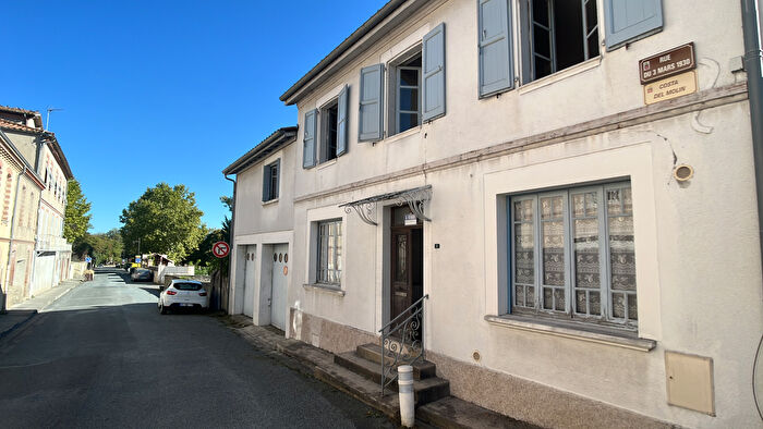 Saint-Sulpice-la-Pointe : Maison 7 pièces à vendre